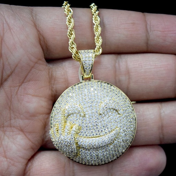 JewelryHq | Accessories | 4k Gold Lab Diamond Middle Finger Emoji Charm ...